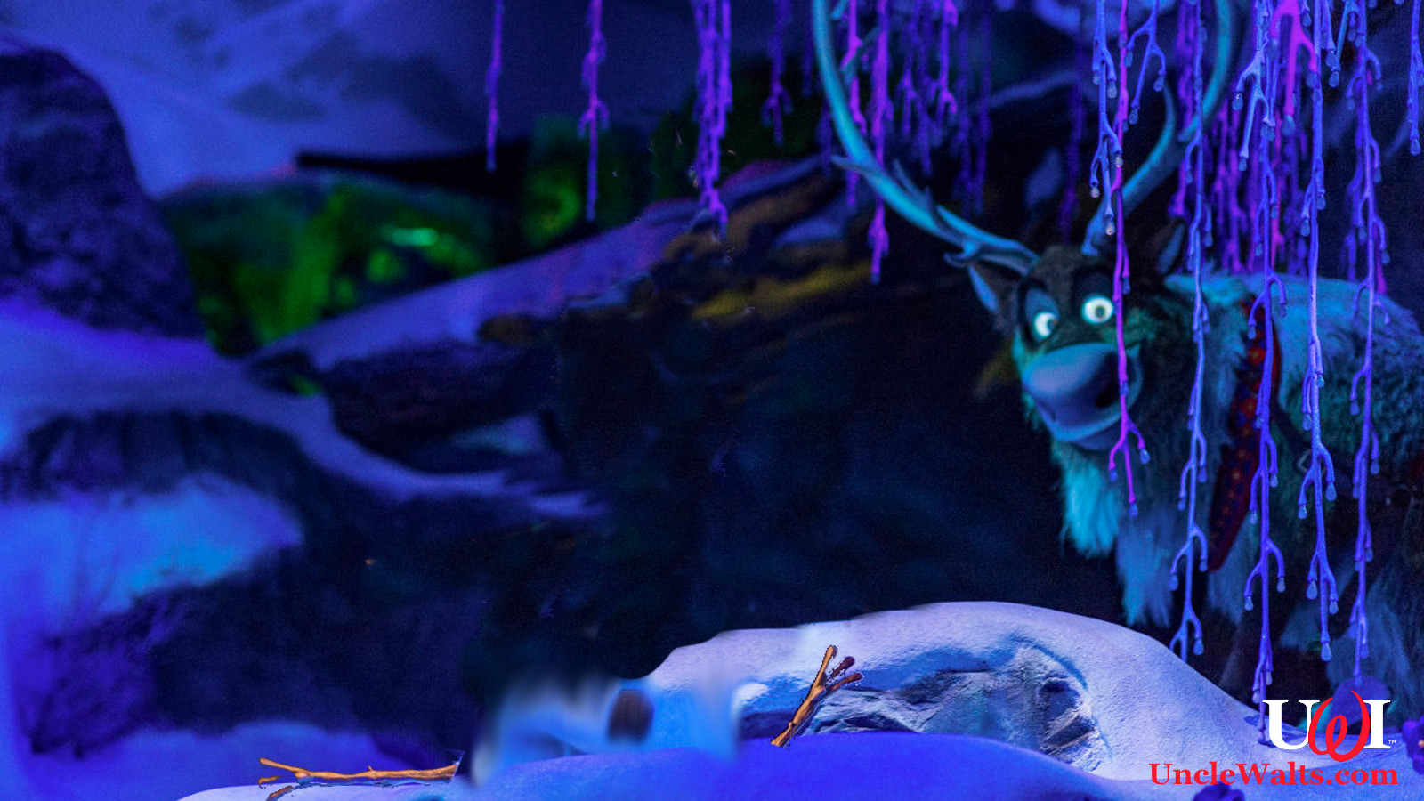 A/C failure at Epcot's Norway pavilion; Olaf missing - Uncle Walt's Insider