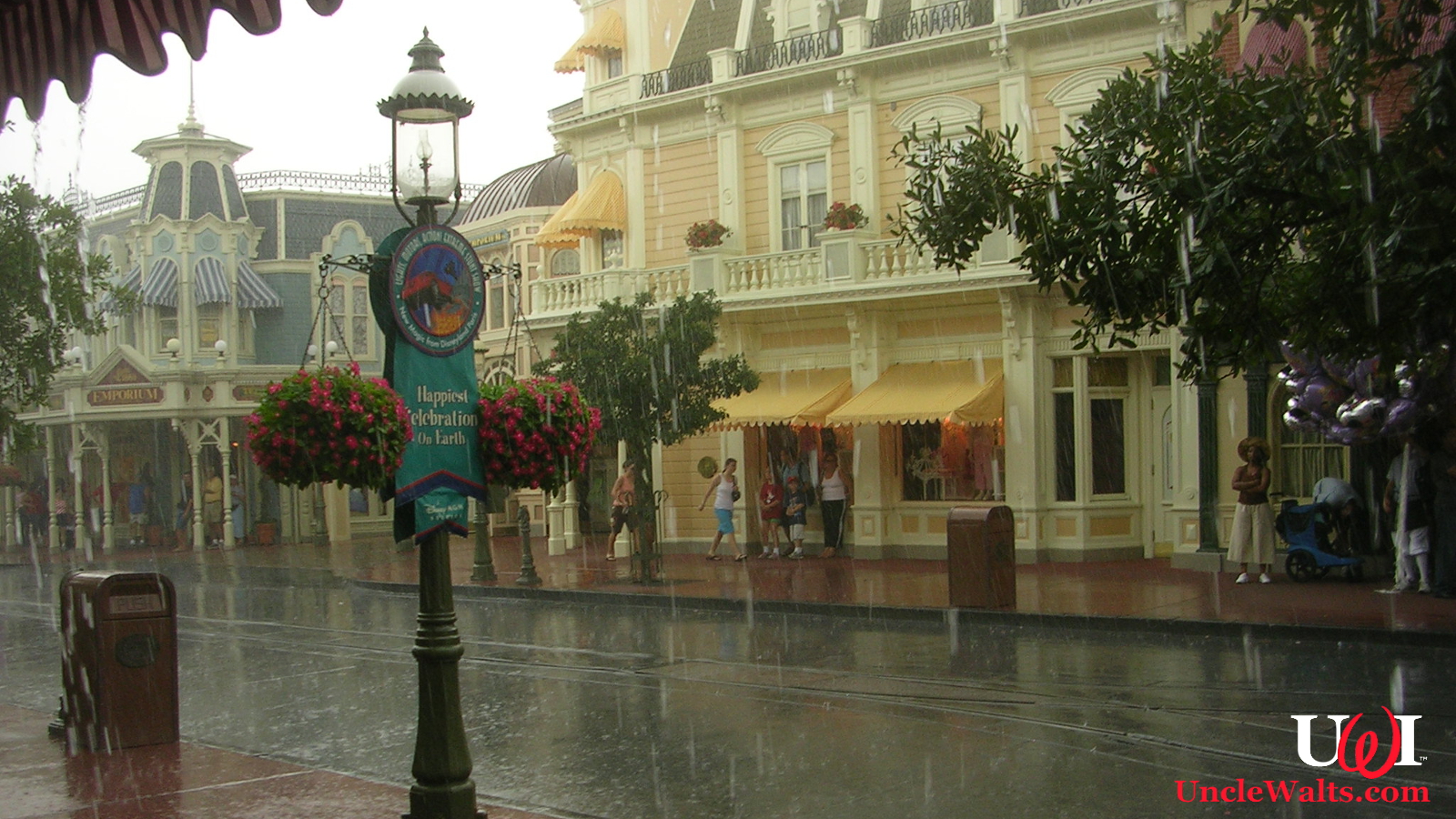 Rain every day at Walt Disney World? Must be global warming - Uncle ...